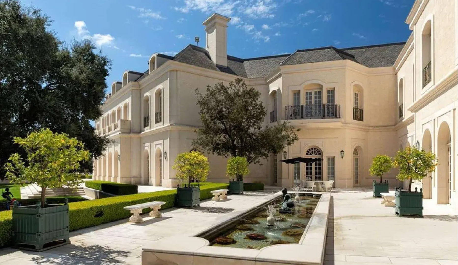 The World's Finest Homes | LuxuryProperty.com
